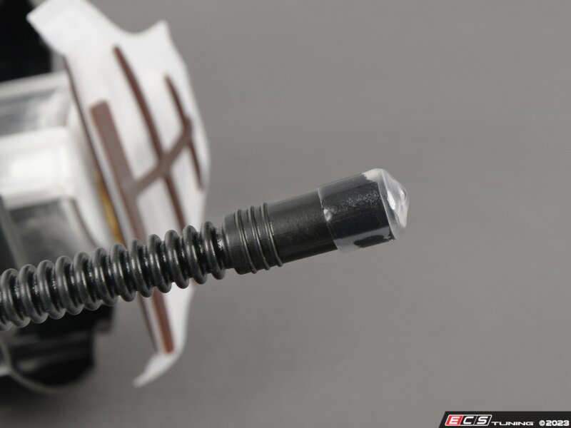 Vemo - 16146752368 - Fuel Pump