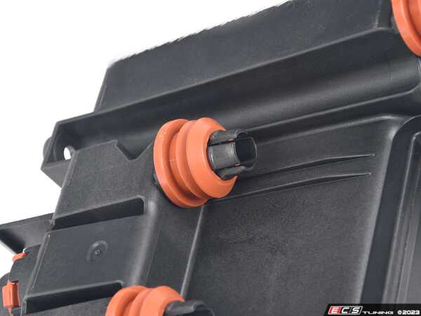 Hamburg Tech - 079103542E - Oil Separator Assembly