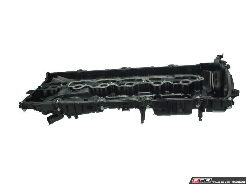 URO - 11127645173 - B58 Valve Cover