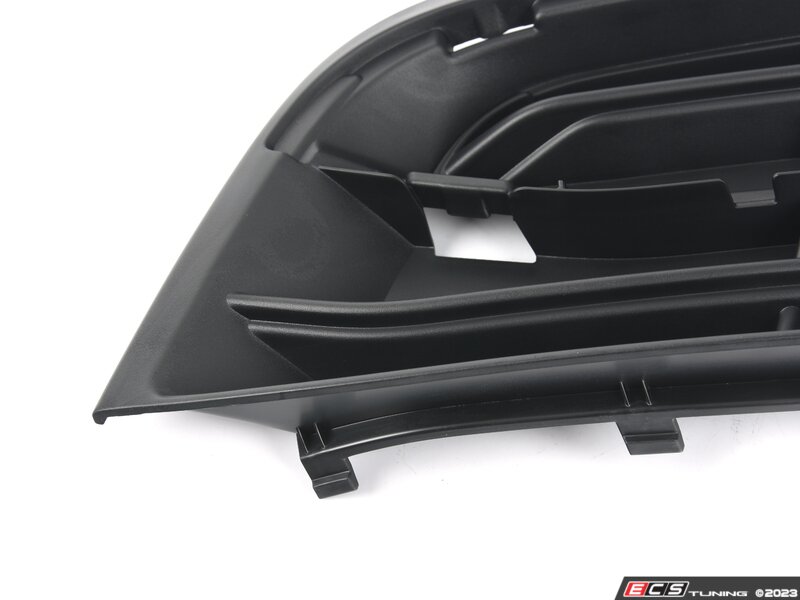 Genuine BMW - 51117346505 - GRILL FOR AIR INTAKE (51-11-7-346-505)