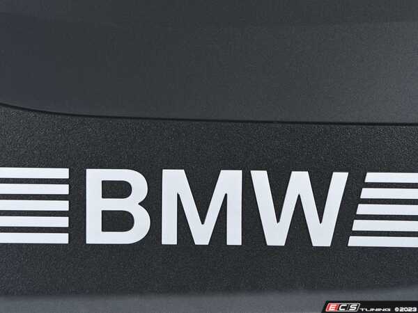 Genuine BMW - 11147935418 - ENGINE COVER (11-14-7-935-418)