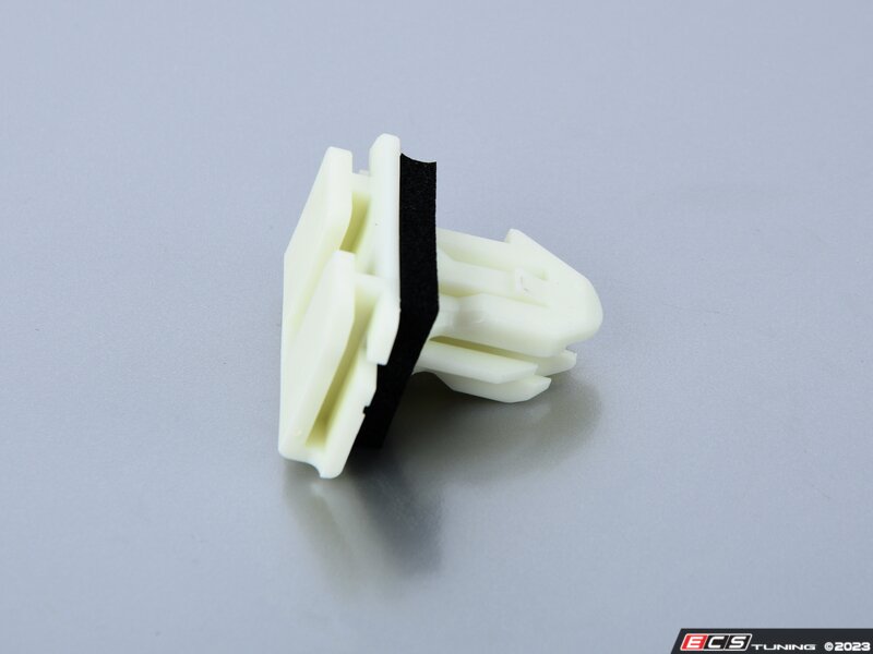 Genuine BMW - 51217457388 - CLIP WITH SEALING WA (51-21-7-457-388)