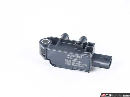 Genuine Volkswagen Audi - 04L906051AB - SENSOR (04L 906 051 AB)