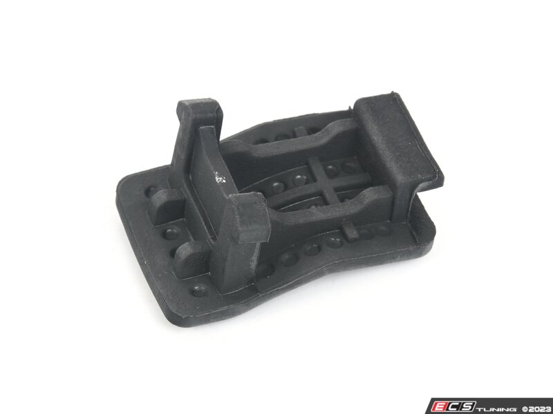 Genuine BMW - 24147591704 - CAP (24-14-7-591-704)