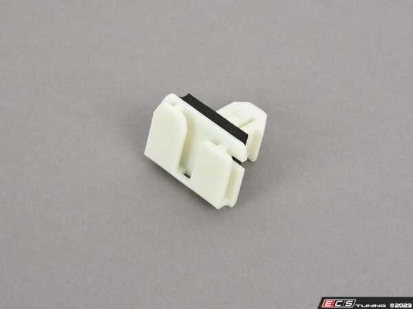 Genuine BMW - 51217457387 - CLIP WITH SEALING WA (51-21-7-457-387)