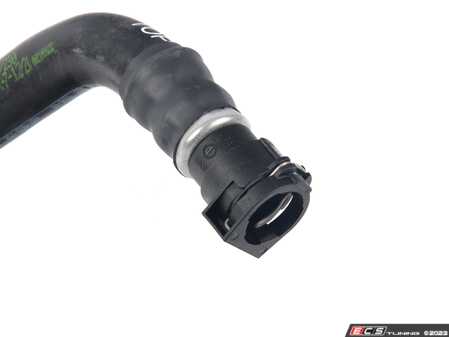 Genuine BMW - 17227583184 - Oil Cooling Pipe Outlet (17-22-7-583-184)