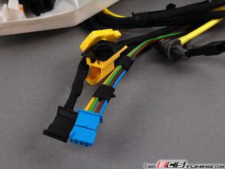 Genuine Mercedes Benz - 2207201635 - LOCK