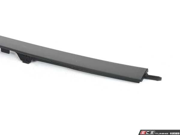 Genuine BMW - 51317462206 - Windshield trim - right (51-31-7-462-206)