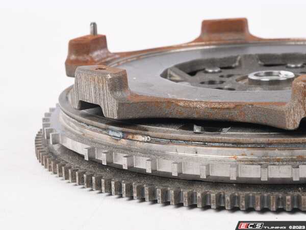Scratch & Dent - 21212284514SD - Genuine BMW: Dual Mass Flywheel ...