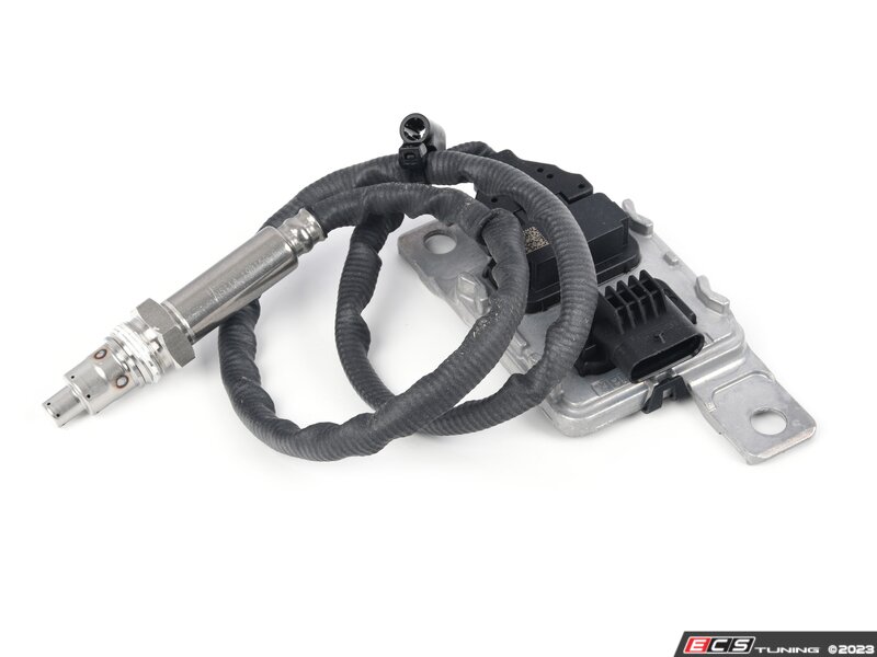 Genuine Volkswagen Audi - 8R0907807P - SENSOR (8R0 907 807 P)