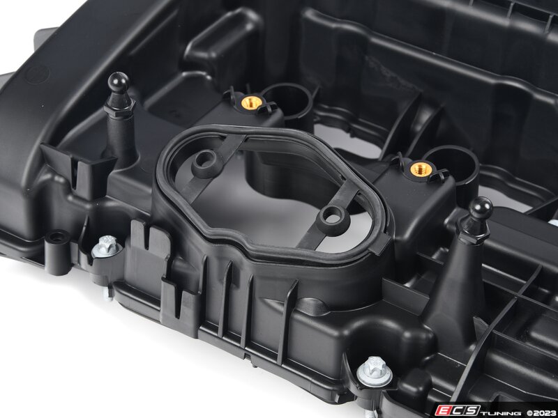 URO - 11127645173 - B58 Valve Cover