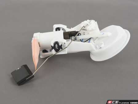 URO - 16146756323 - Fuel Pump Assembly