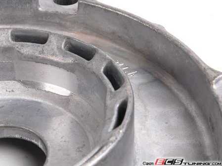 Genuine Volkswagen Audi - 7L0412347A - Front Strut Mount Support ...