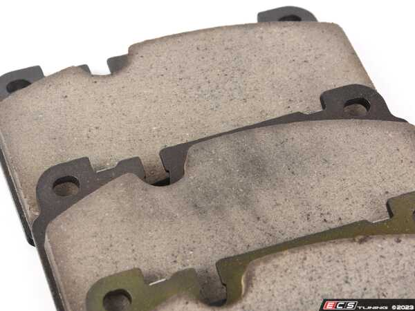 ECS - DD23-1663 - Front DD23 "Daily Driver" Ceramic Brake Pad Set