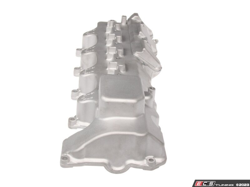 URO - 1130100430 - M113 Engine Valve Cover