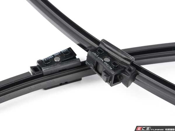 Genuine Mercedes Benz - 2058204503 - Front Wiper Blade Set
