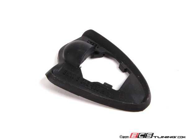 Genuine BMW - 51218243630 - E53 Door Handle Bracket Gasket - right (51 ...