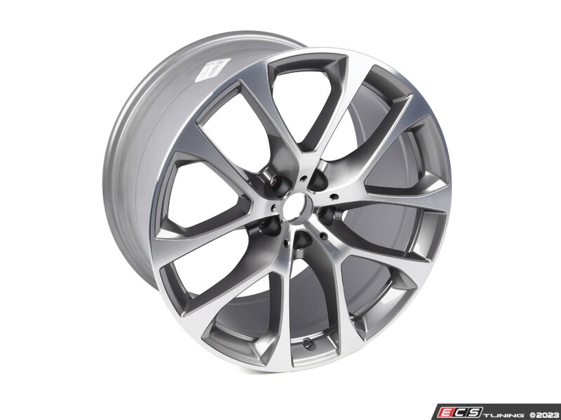 Genuine BMW - 36116883758 - Bmw Light Alloy Wheel V-Spoke 738 - 20" (36 ...