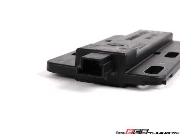 Genuine BMW - 61356922211 - ANTENNA (61-35-6-922-211)