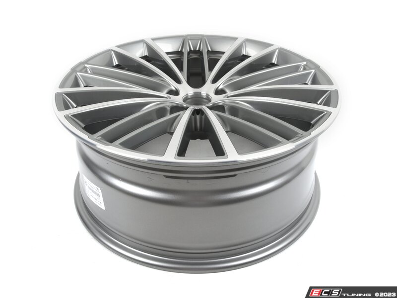 Genuine BMW - 36116863422 - Bmw Light Alloy Wheel V-Spoke 635 - 19" (36 ...