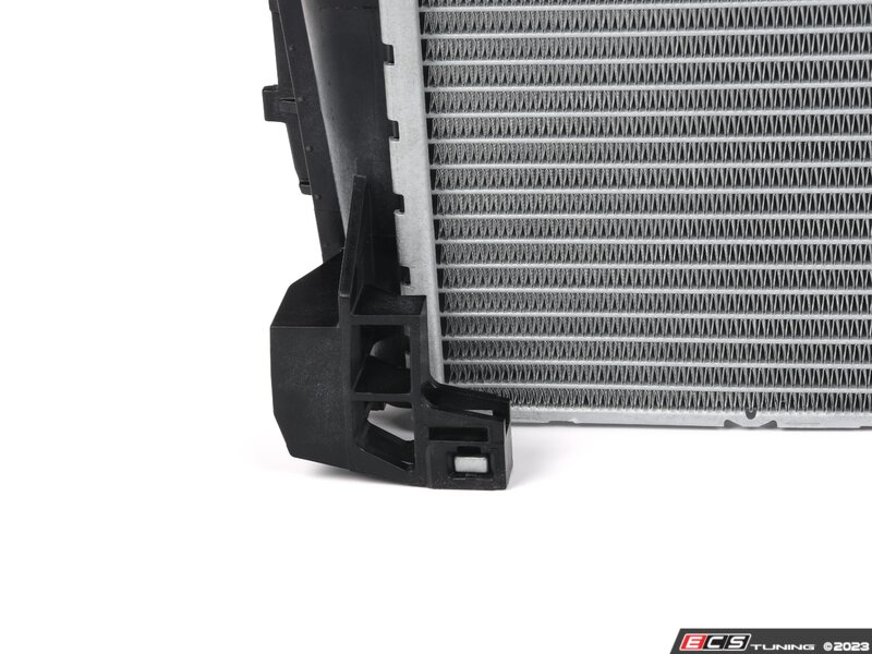 Genuine BMW - 17117617635 - RADIATOR - (NO LONGER AVAILABLE) (17-11-7 ...
