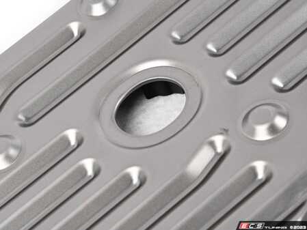 Genuine BMW - 24110002984 - OIL FILTER (24-11-0-002-984)