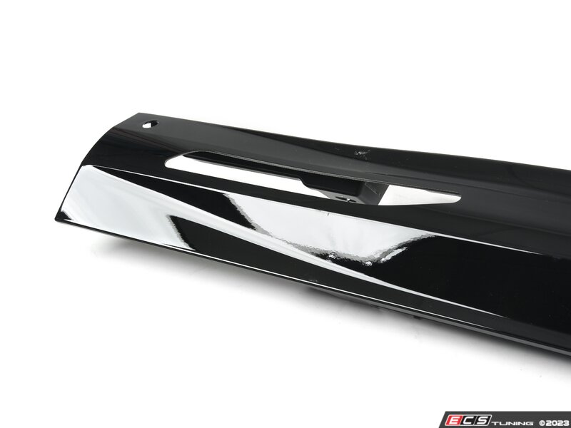 Genuine BMW - 51775A5A704 - ROCKER PANEL COVER LOWER SEC (51-77-5-A5A-704)
