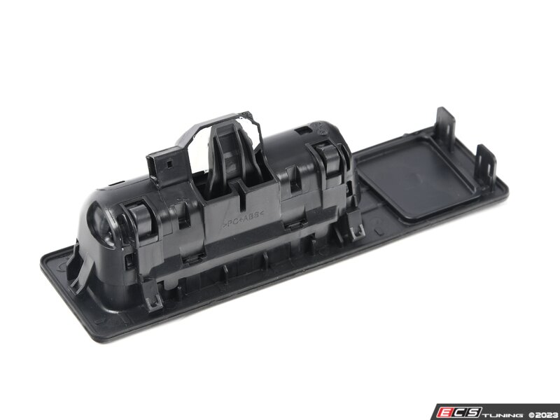 URO - 51247463161 - Trunk Lid Release Button