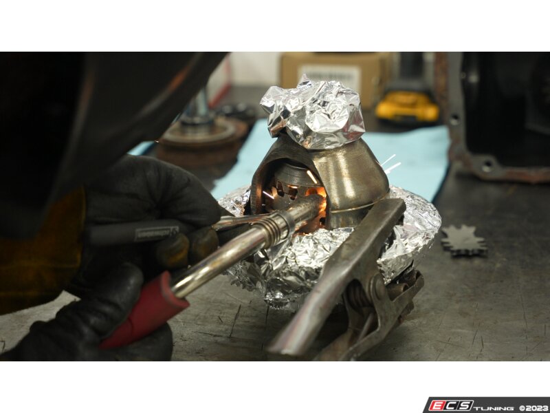 ECS - 056350LA01 - E8X/E9X Open Differential Weld Plates