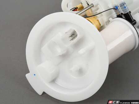 Bremmen Parts - 16117344066 - Fuel Pump with Filter