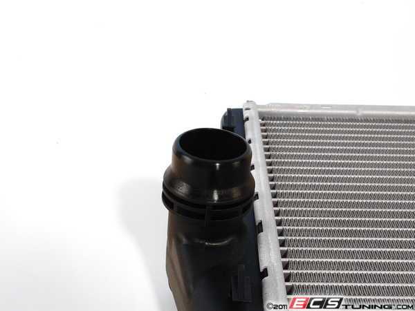 Genuine BMW - 17119071519 - E46 Z4 Radiator - Automatic (17-11-9-071-519)