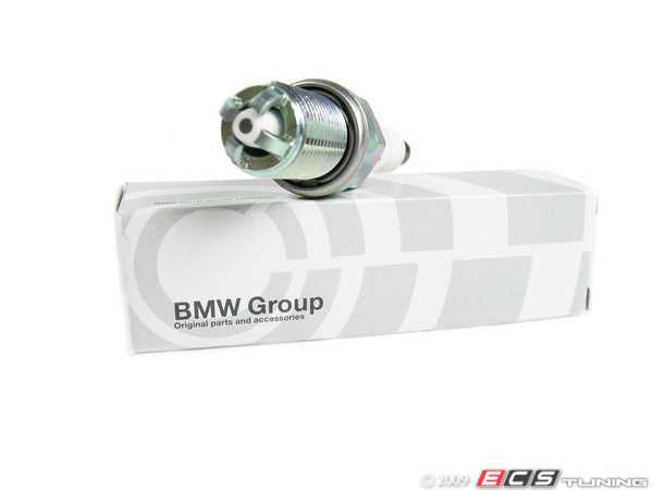 Genuine BMW - 12129071003 - SPK PLUG BKR6EQUP (12-12-9-071-003)