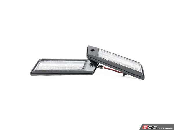 Rennline - EL337.CLEAR - Rennline Dynamic LED Turn Signals - Clear