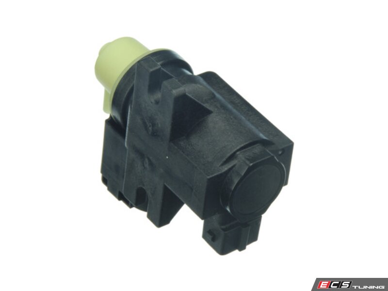 URO - 11747626350 - Turbocharger Boost Solenoid Valve