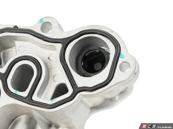 Bremmen Parts - 11428643749 - Oil Filter Housing W/ Cap