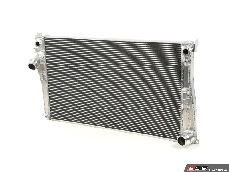 DO88 - WC370 - D088 BMW Radiator - E9X E82 E89