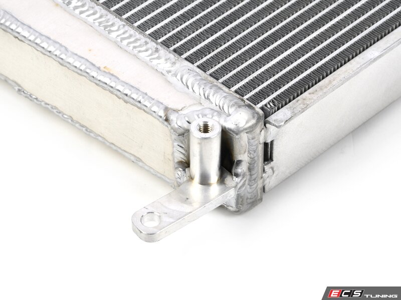 DO88 - WC370 - D088 BMW Radiator - E9X E82 E89