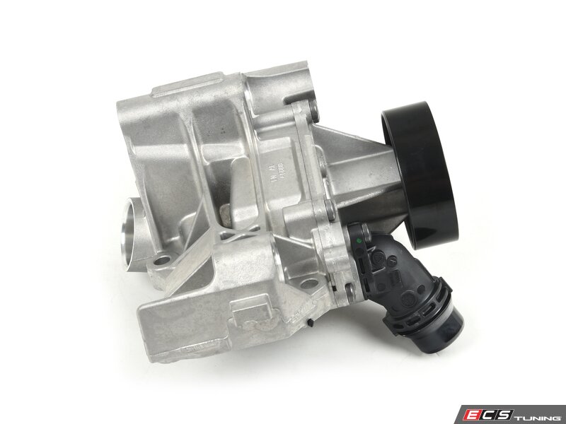 Genuine BMW - 11518650986 - Water Pump with Support (11-51-8-650-986)