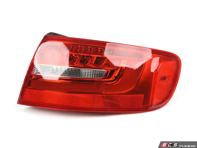 Magneti Marelli - 8K9945096E - Outer LED Tail Light - Right