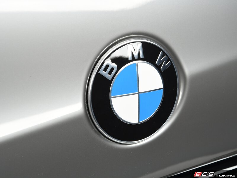 Genuine BMW - 82732406459 - ROOF BOX 520 (82-73-2-406-459)