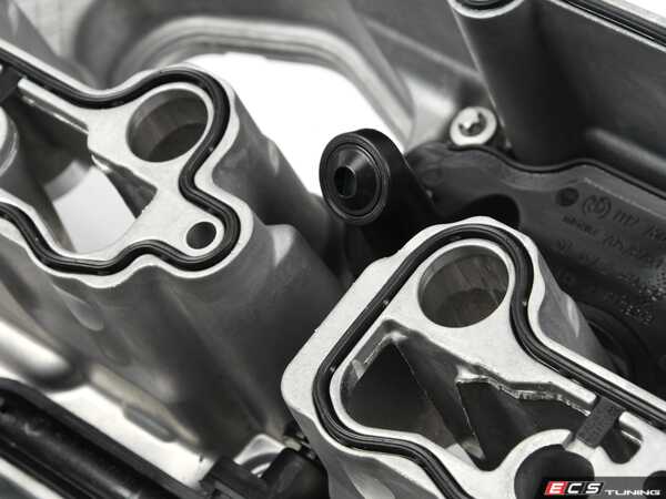 Genuine BMW - 11127638639 - Cylinder Head Cover - Zyl. 1-4 (11-12-7-638 ...