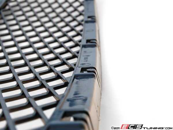 Genuine BMW - 51117198906 - Lower bumper grill - center (51-11-7-198-906)