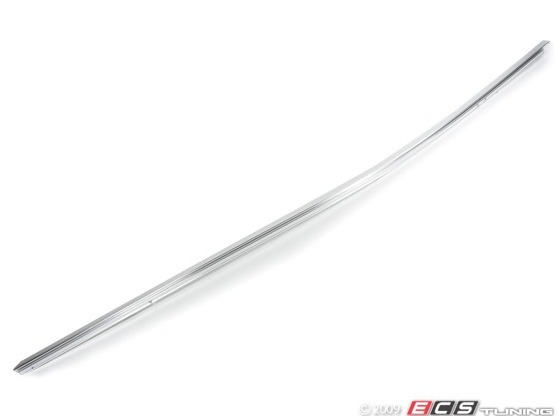 Genuine BMW - 51337072886 - Front door trim - Right (51-33-7-072-886)