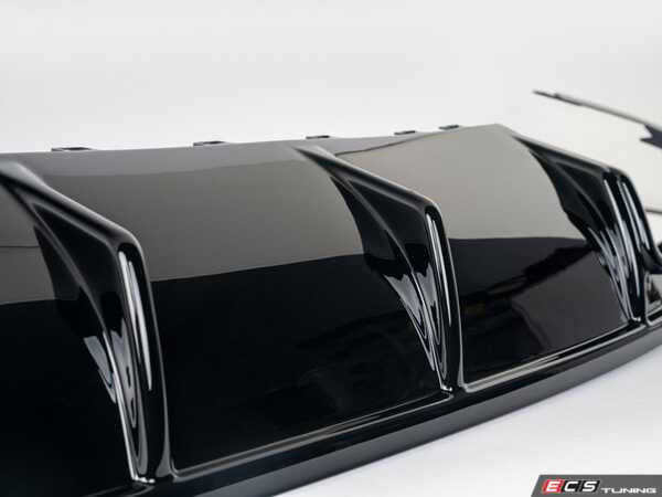 ECS - 053356LA01 - 8Y S3 Rear Diffuser - Gloss Black