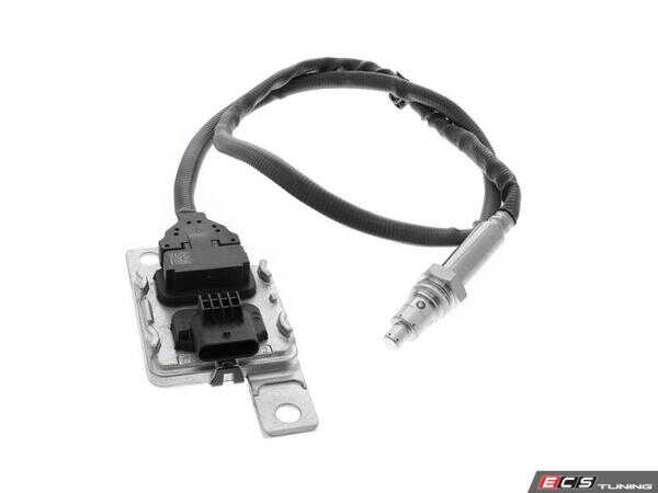 Vemo - 8R0907807AD - VW | NOx Sensor, urea injection