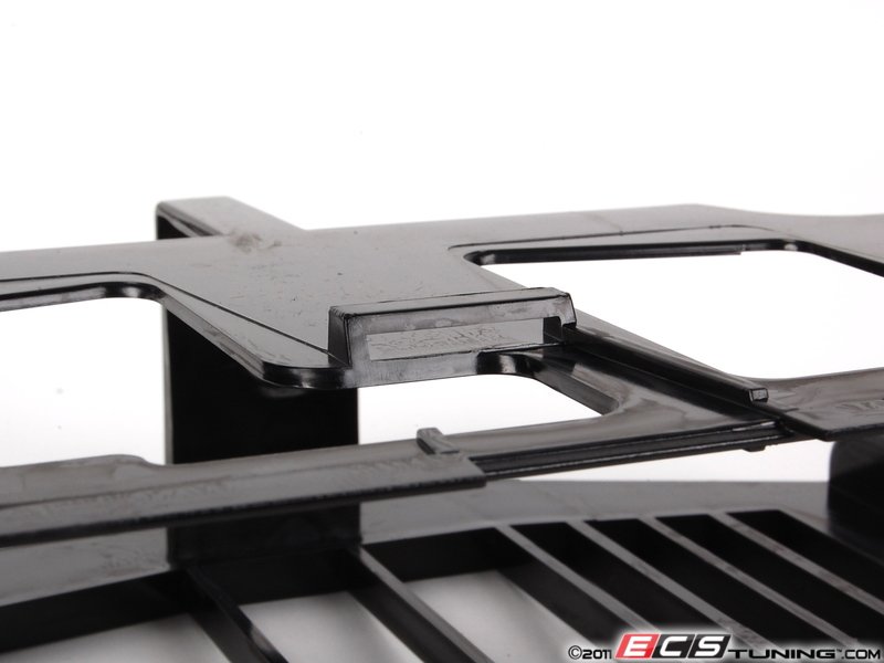 Genuine BMW - 51458237560 - E46 CD Player And HVAC Bracket (51-45-8-237 ...