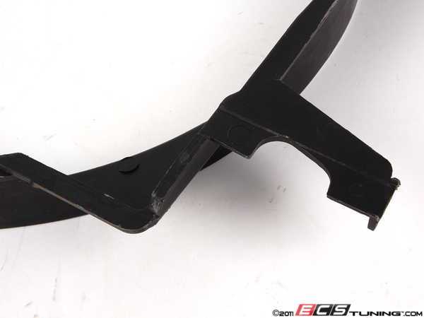 Genuine BMW - 17111116512 - E21 Fan Shroud (17-11-1-116-512)