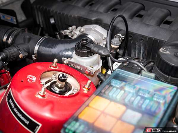 Turner Motorsport - 059282la01KT1 - E30 24V Swap Brake Reservoir ...