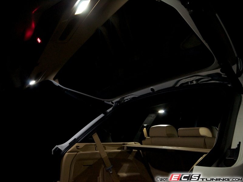 ECS News - BMW E70 X5 LED Interior Lighting Kit