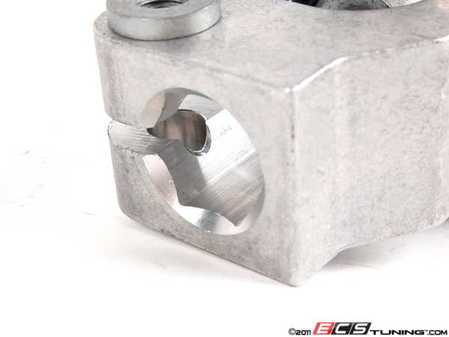 Genuine BMW - 32306758076 - Steering Shaft Knuckle (32-30-6-758-076)